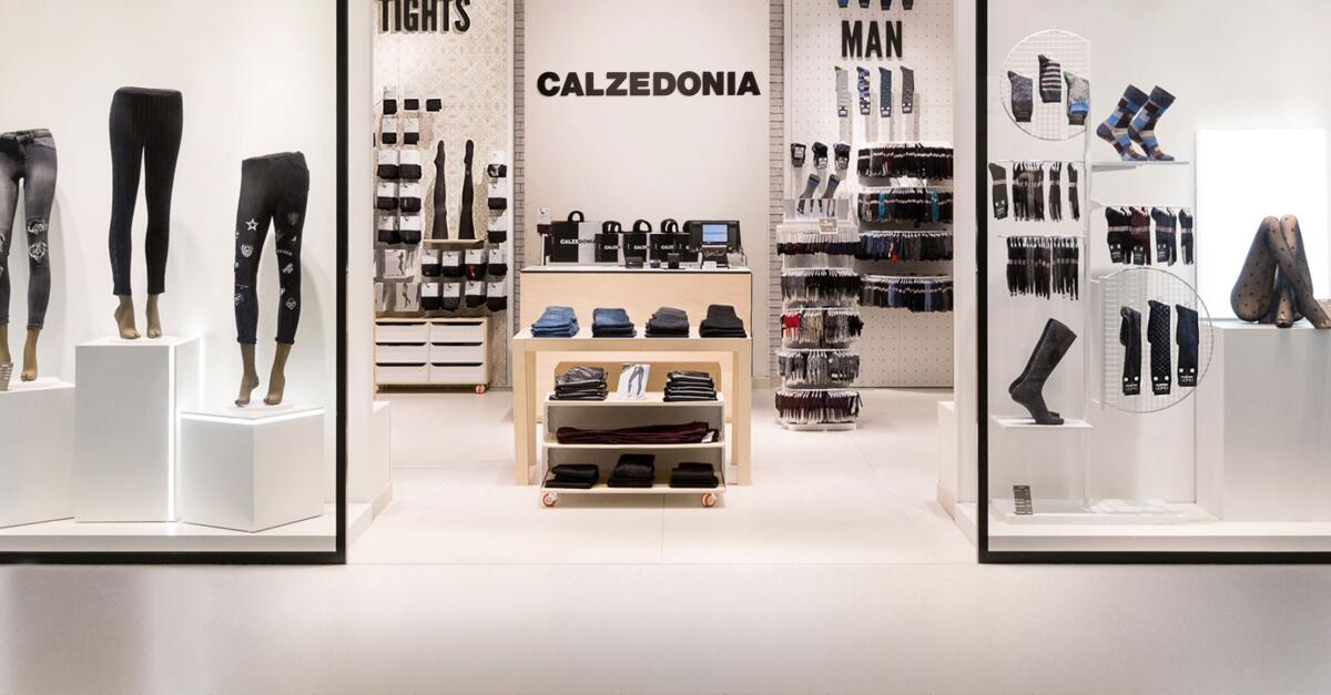Práce CALZEDONIA Praha CALZEDONIA - Store...